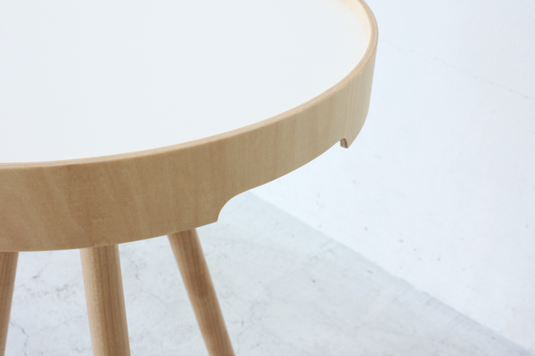 By Tray Table | WORKS | SHIGEICHIRO TAKEUCHI 竹内茂一郎